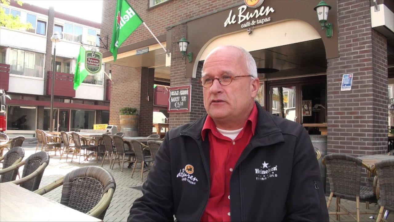 Willem van Dam blikt terug op Apeldoorn Draait Door - YouTube