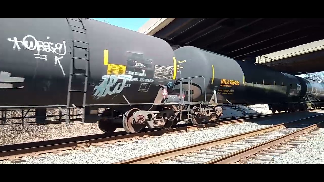 113 car NS K64 Southbound through Tasker on 3-18-25 w/ great rolling ...