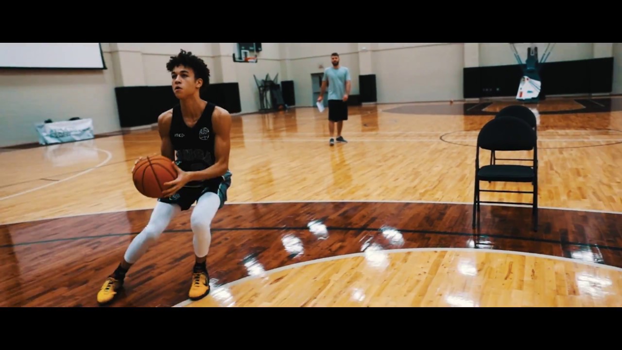 Noah Thomas - Drake University - Class of 2017 - YouTube