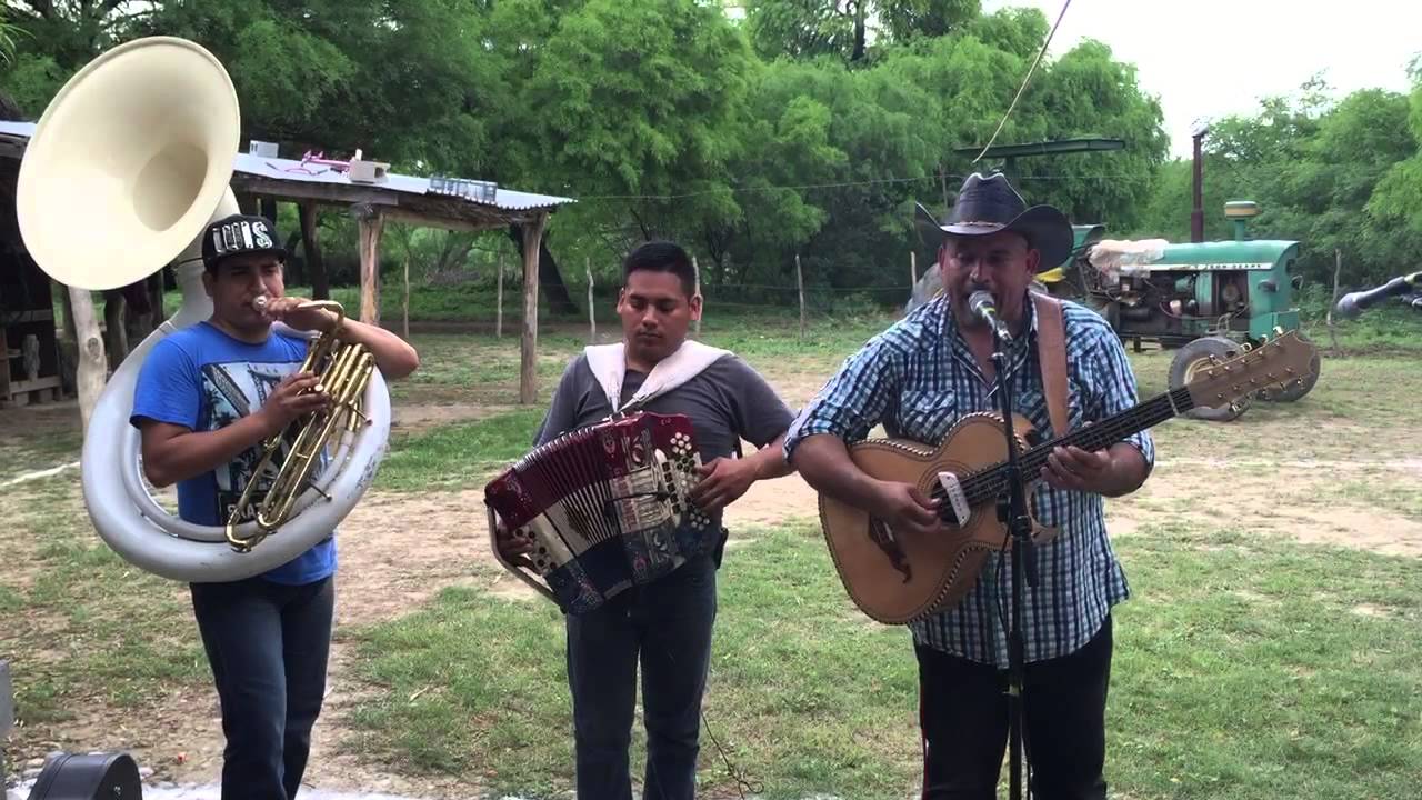 Norteño banda huapango y corrido - YouTube
