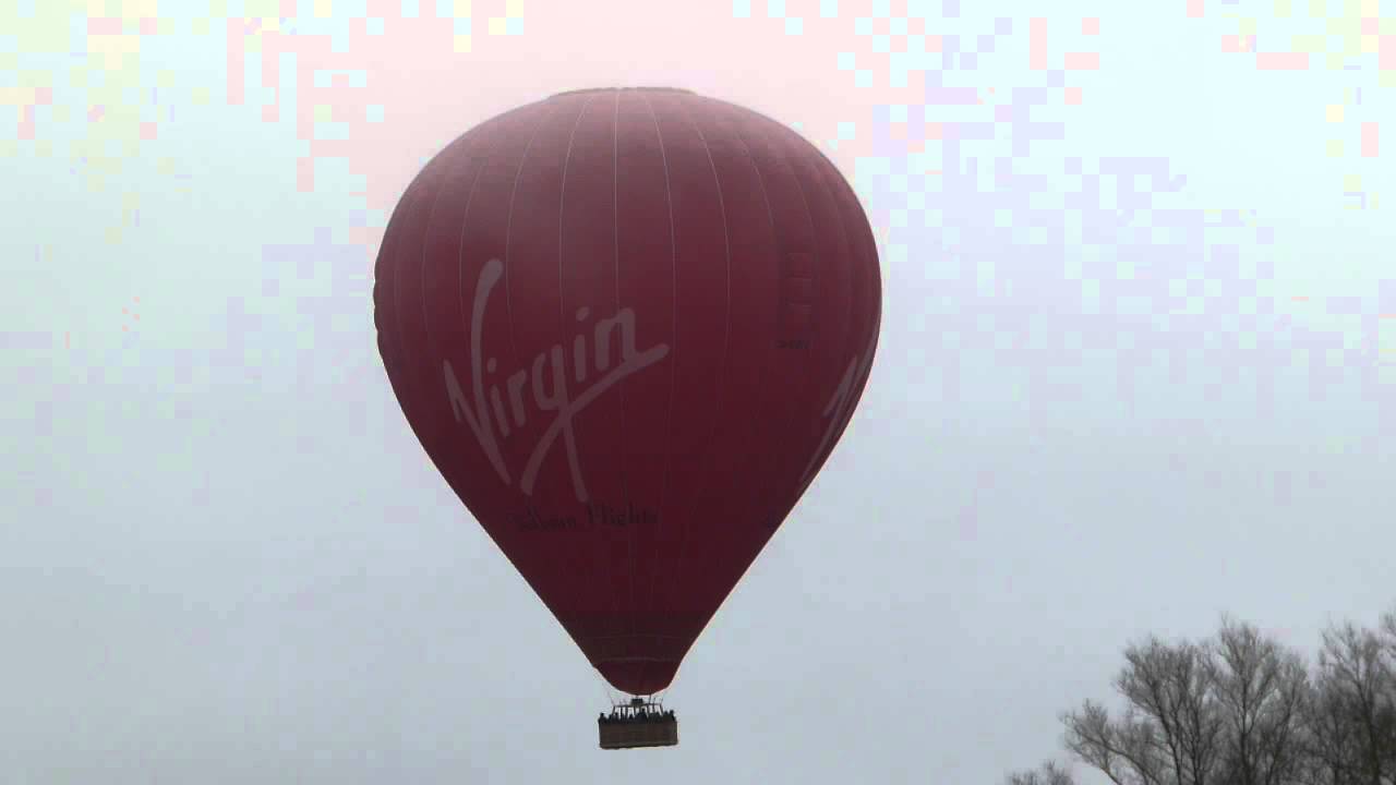 Hot Air Balloon in the mist - YouTube