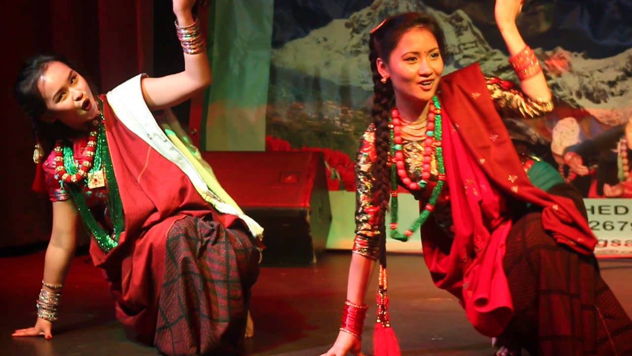Tamu Loshar Saajh 2015 (Manita Gurung& Anisha gurung) - YouTube