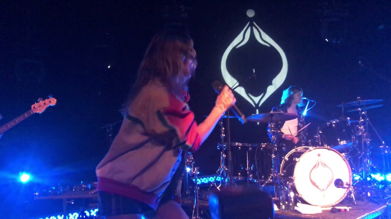 Tove Lo - Lady Wood - Sydney - YouTube