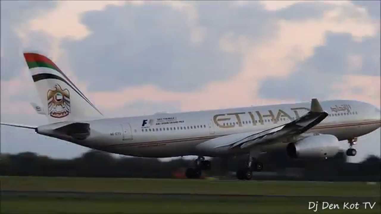 Etihad Airways Landing and Take Off Dublin Airport - YouTube
