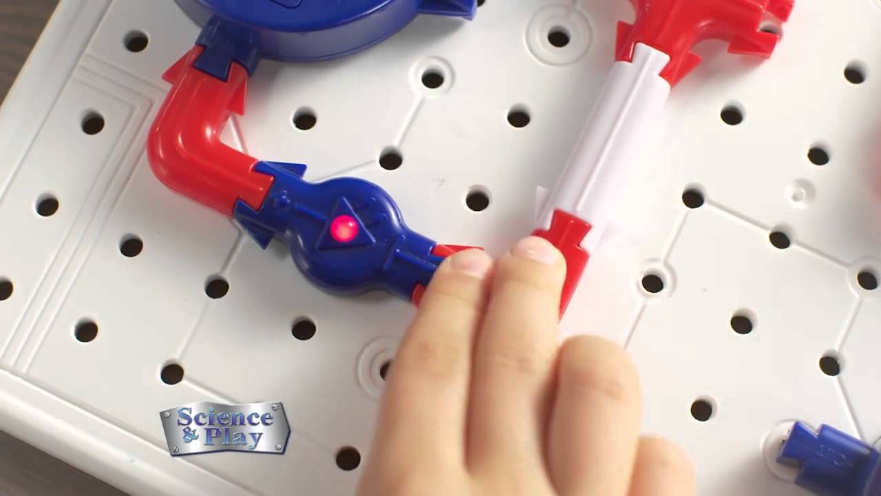 Clementoni ROBOT MIO PROGRAMOWANY Sterowany NOWOŚĆ - YouTube