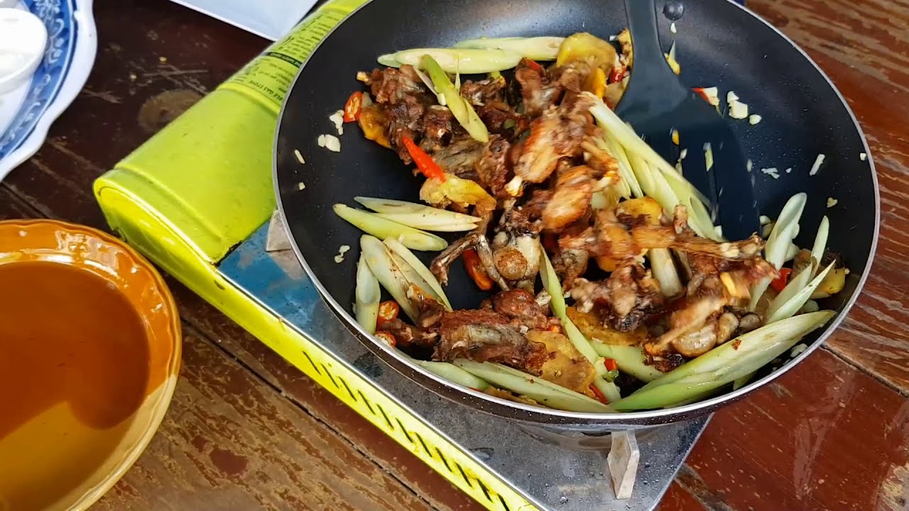 #041 - How To Make Stir Fried Spicy Frog | Home Recipe | Home Cooking ...