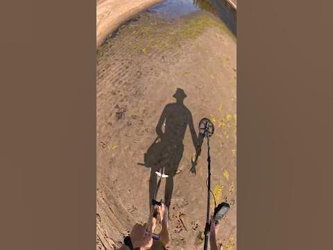 Attacked by the shadow - fake find? - YouTube