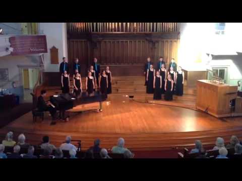 Kapiti College Choir sings "He honore" - YouTube