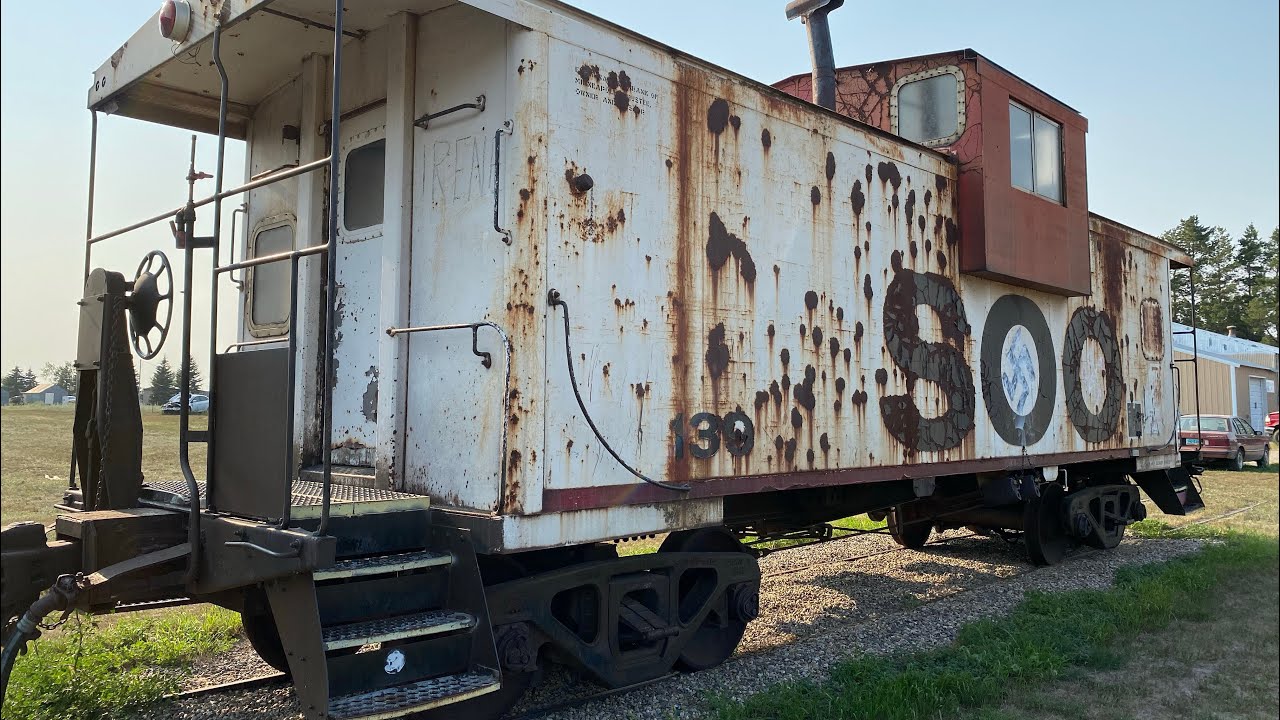 CABOOSE Outside Tour. Close Look at a CABOOSE!!🇺🇸🇺🇸🇺🇸🇺🇸 - YouTube