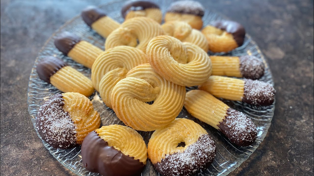 Spritzgebäck (german biscuits) - YouTube