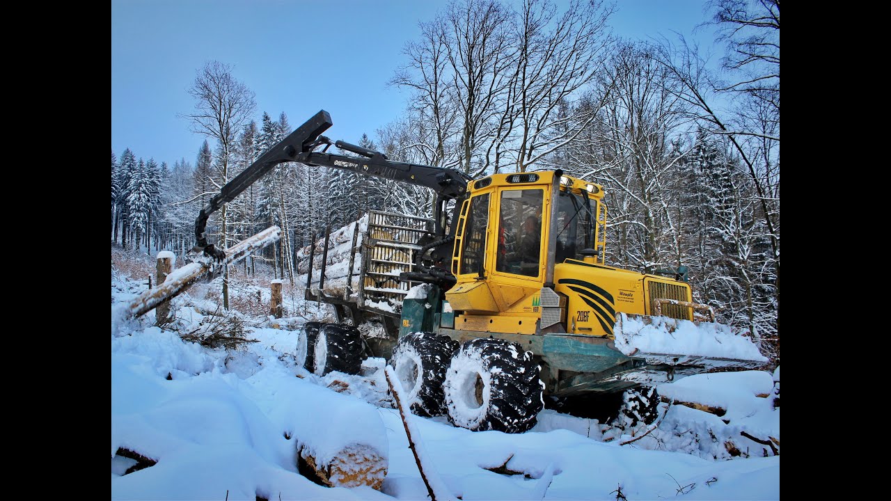 🌲*HSM in SNOW* • HSM 208F 14t. • ForwarderAction • Forstbetrieb Weuste ...