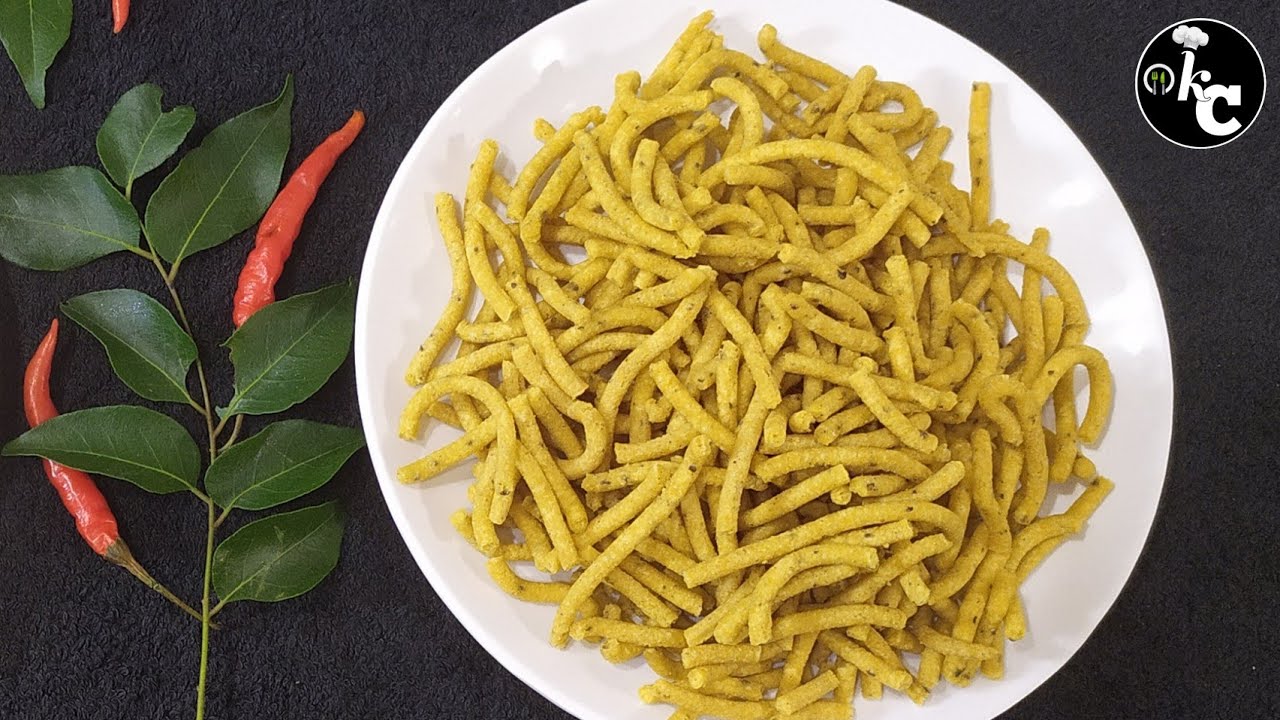 Gathiya Recipe | भावनगरी गांठिया | How to make Bhavnagari Gathiya - YouTube