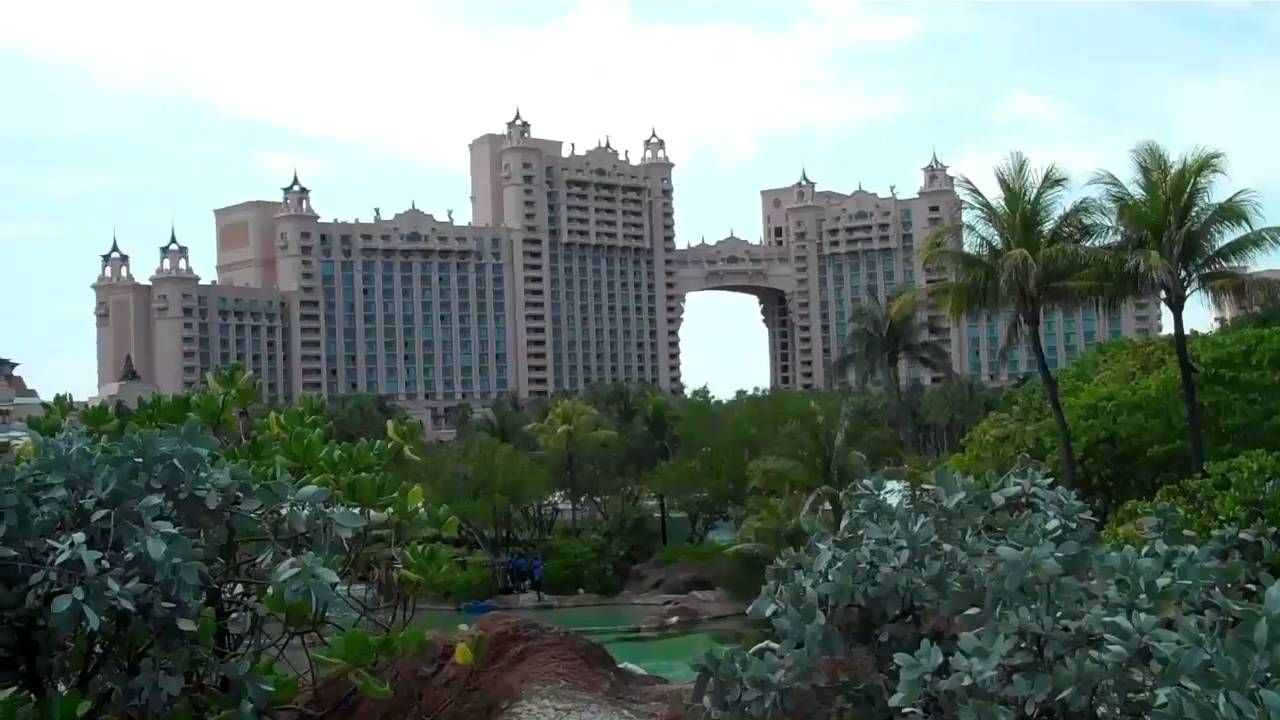 ATLANTIS + BEACH BREAK Paradise Island Nassau, Bahamas - YouTube