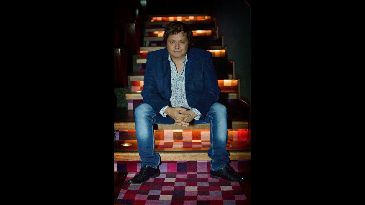 Mauritz Lotz - My World of Guitar - YouTube