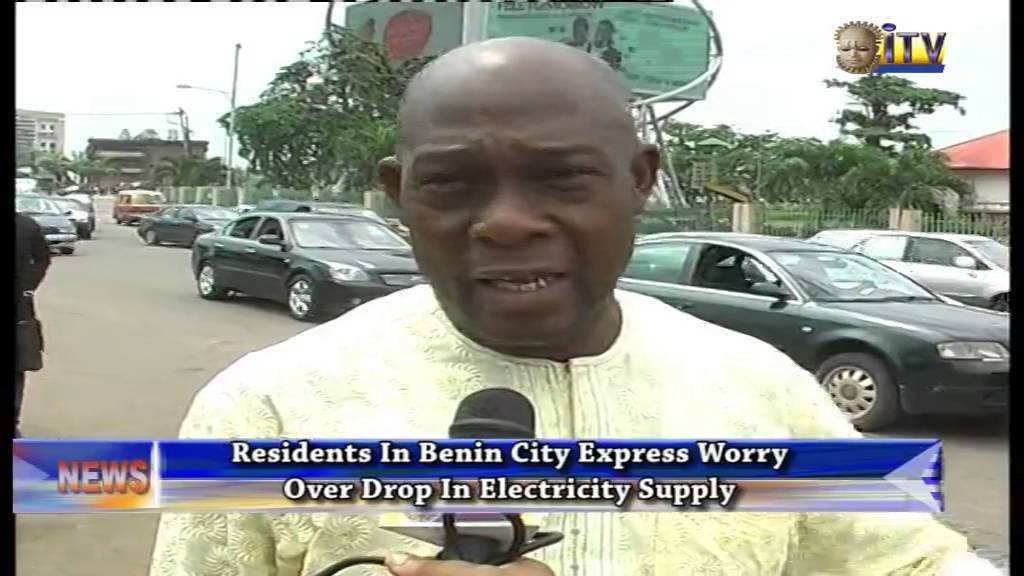 Benin residents express worry over drop in electricity supply - YouTube