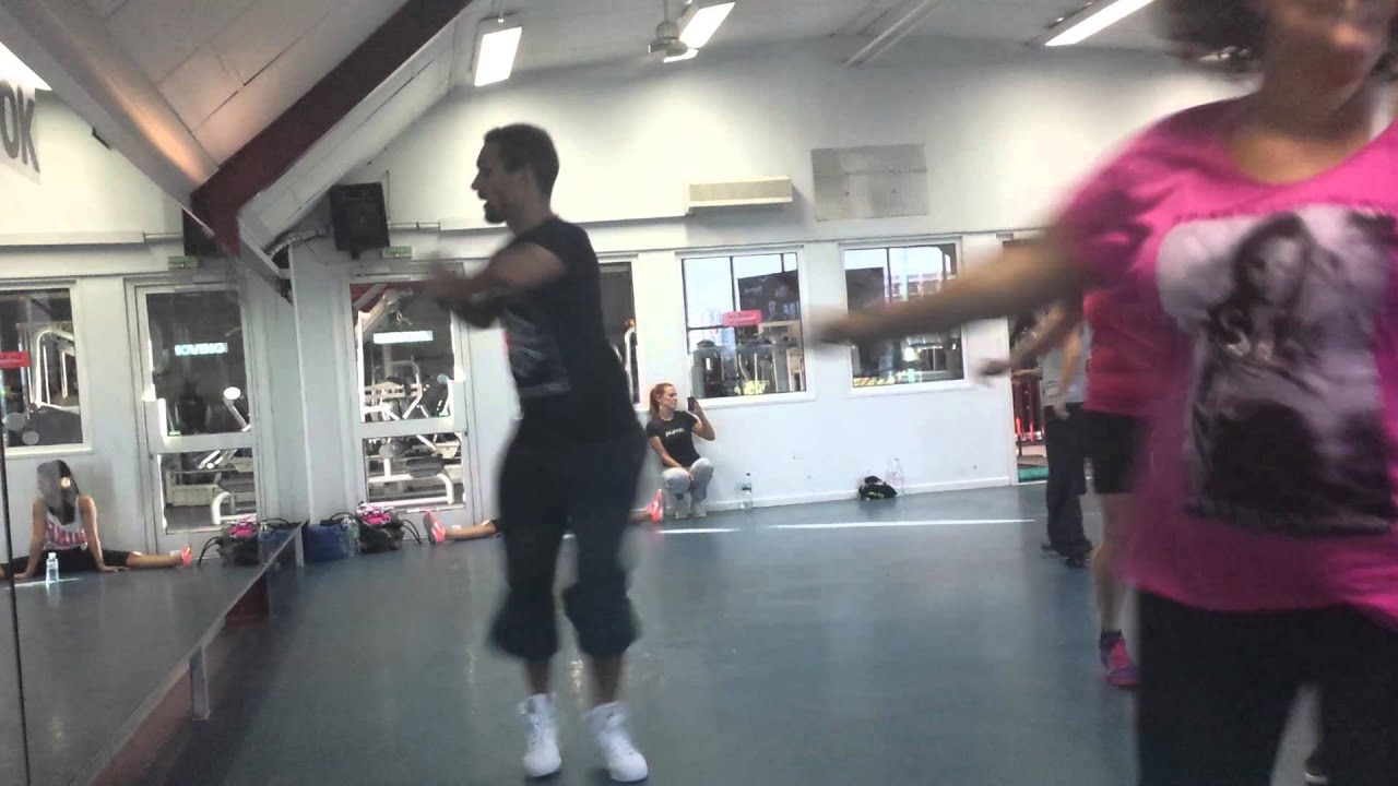 Hilo team benoit remy moving cergy 21/09/2013 - YouTube