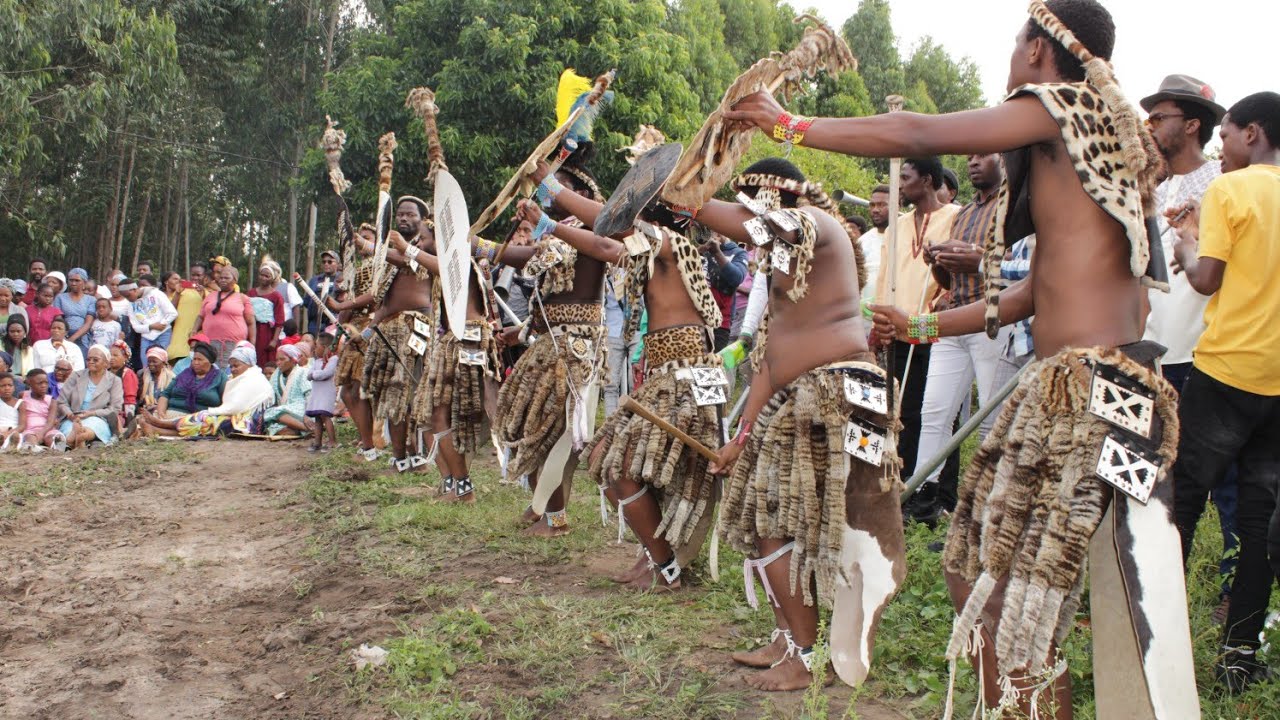 inhlalisuthi iyabhinca ngesabatha - YouTube