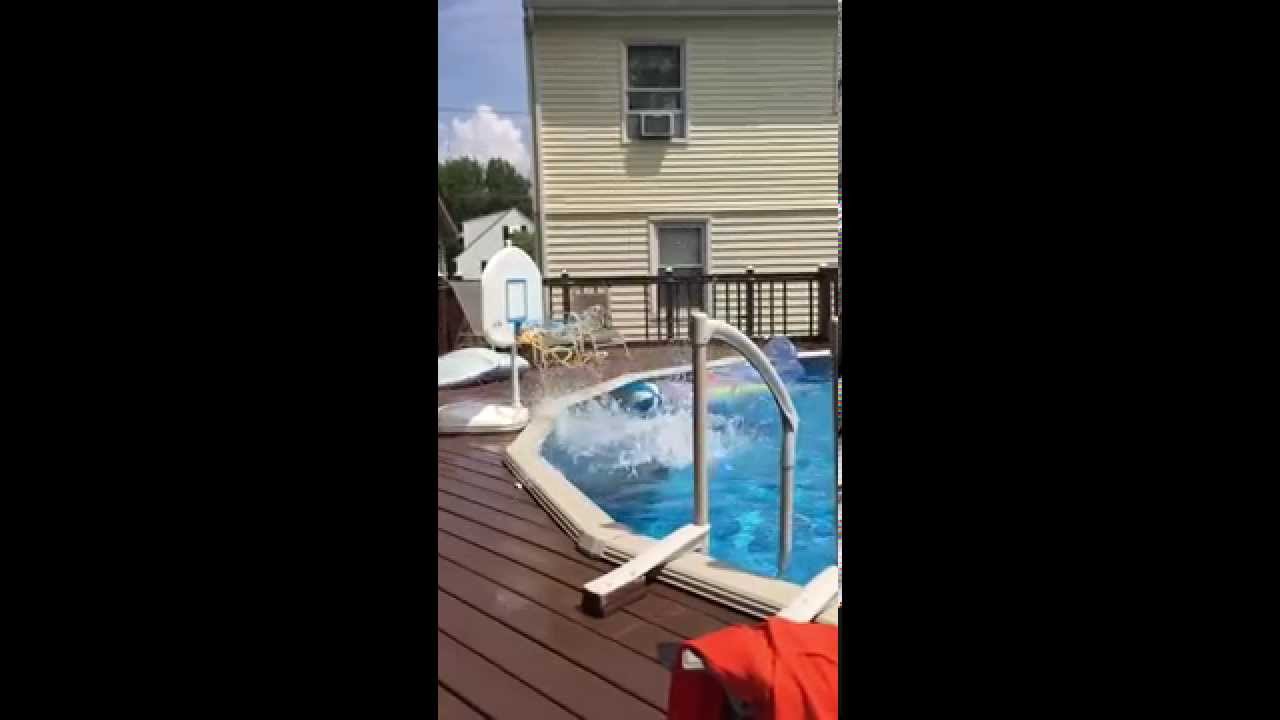 Swimming pool dunk - YouTube