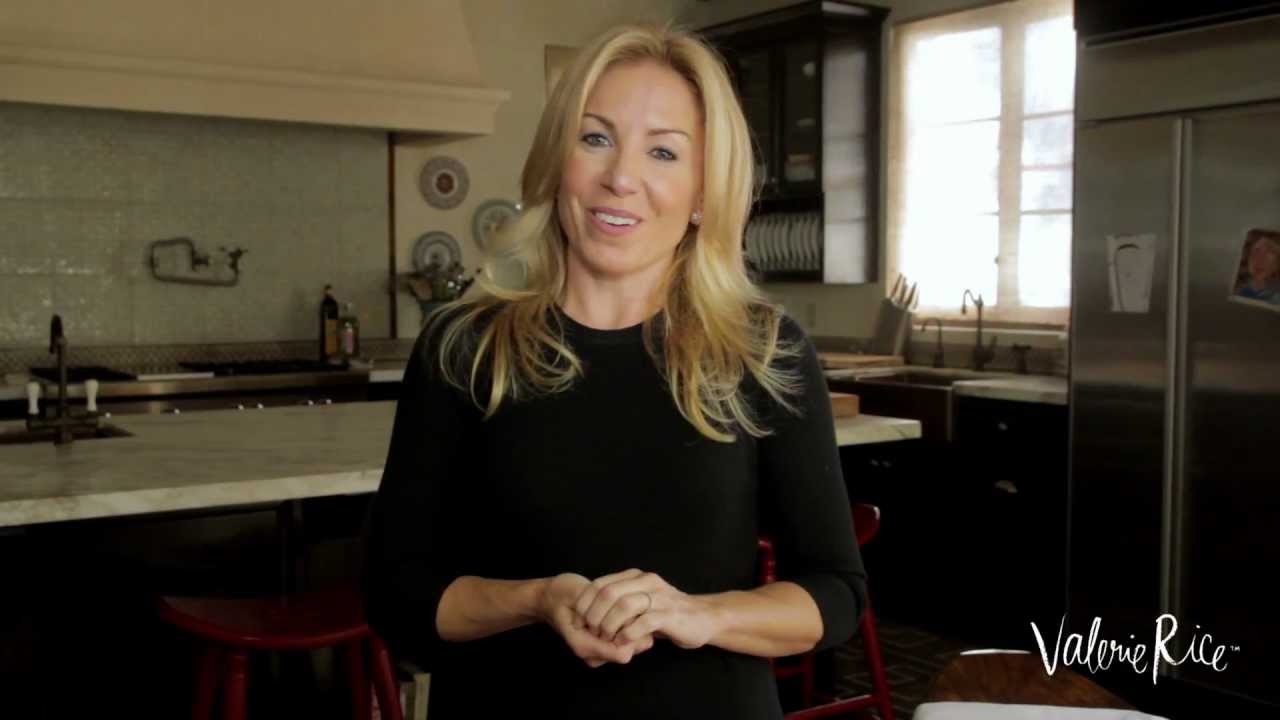 Aprons with Style by Valerie Rice - YouTube