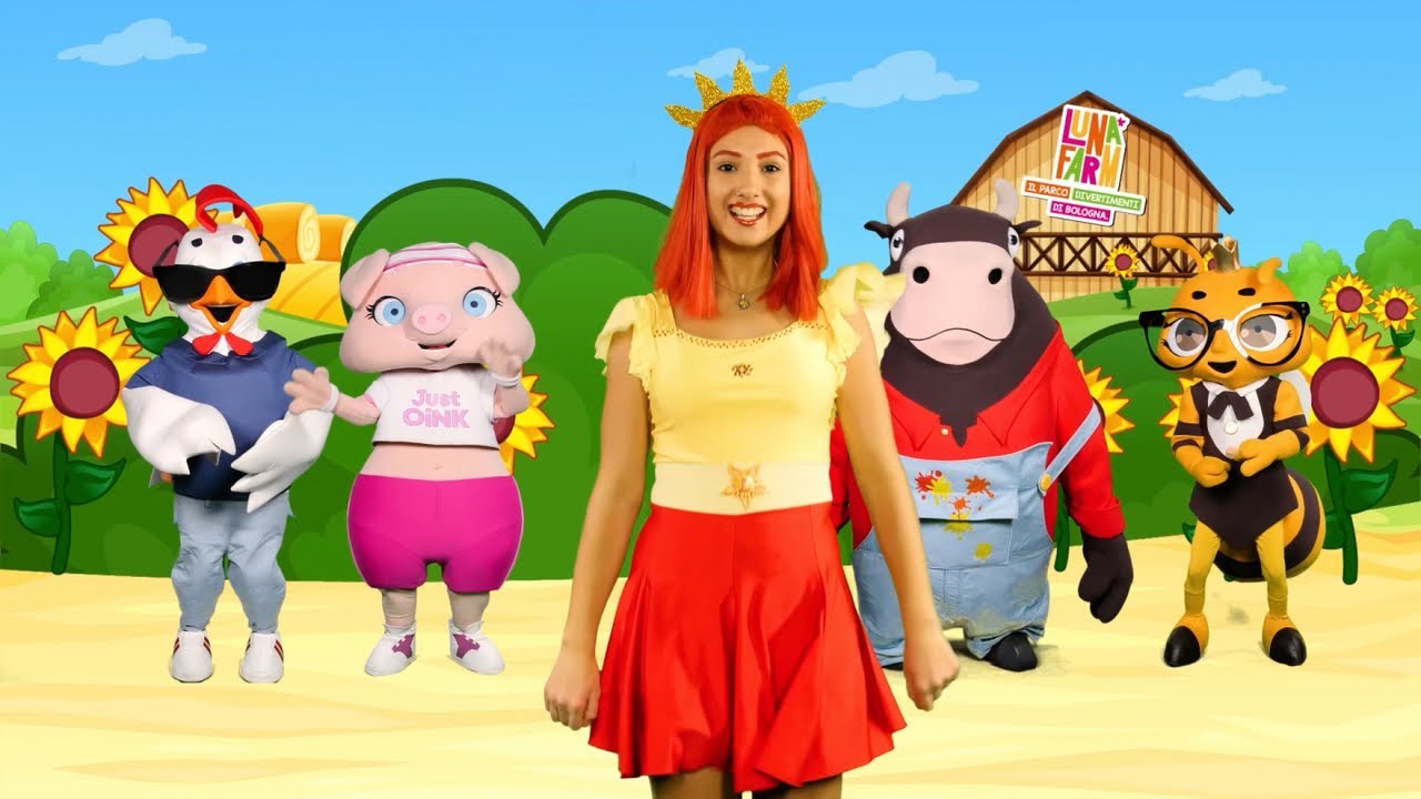 Lucilla - LA FATTORIA DI GIANNI al Luna Farm! 🐖🐓🐂🐝 - YouTube