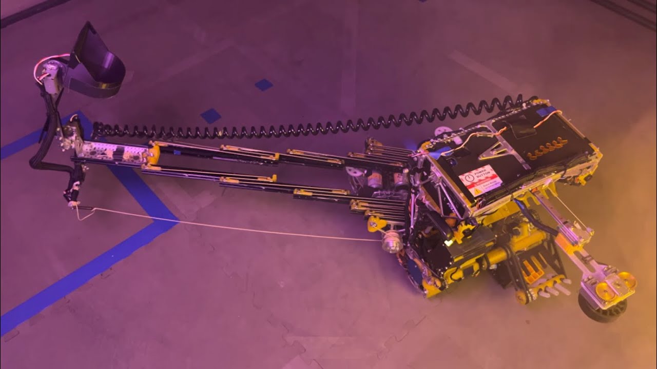 The Clueless 11212 Robot Reveal | FTC Freight Frenzy 2021-2022 - YouTube