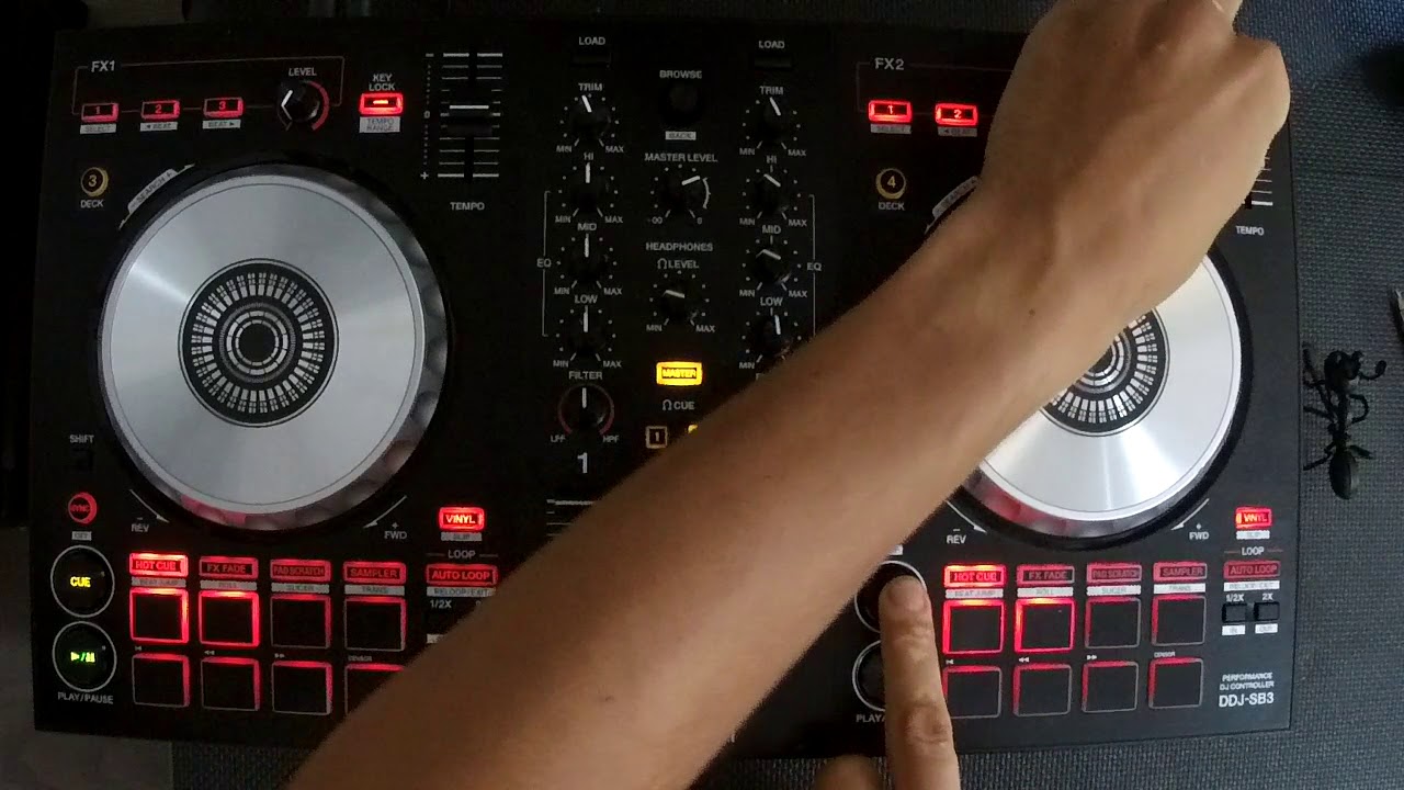 Live mix for Radio PlayStudio - Pioneer DDJ-SB3 - YouTube