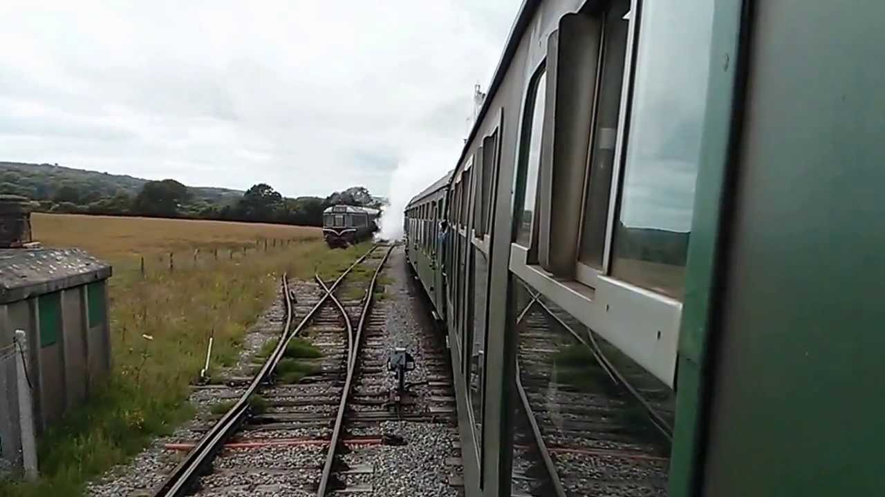 Steam Engine Battle of Britain Class "MANSTON" 34070 'Passing Sidings ...