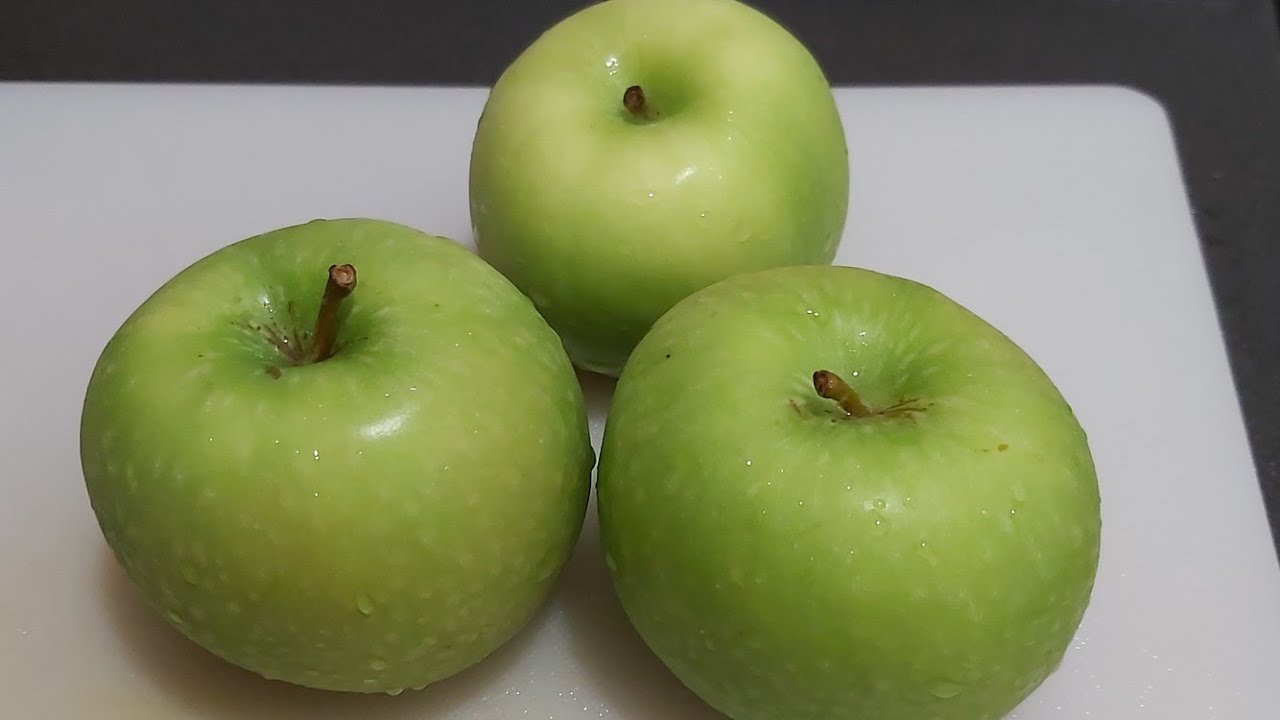 How to Cook Green Apple Soup//Healthy And Delicious//Chinese Soup - YouTube