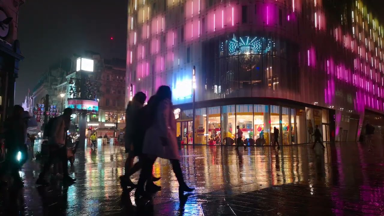Suspenseful music, Stressful and futuristic music-Musique à suspense ...
