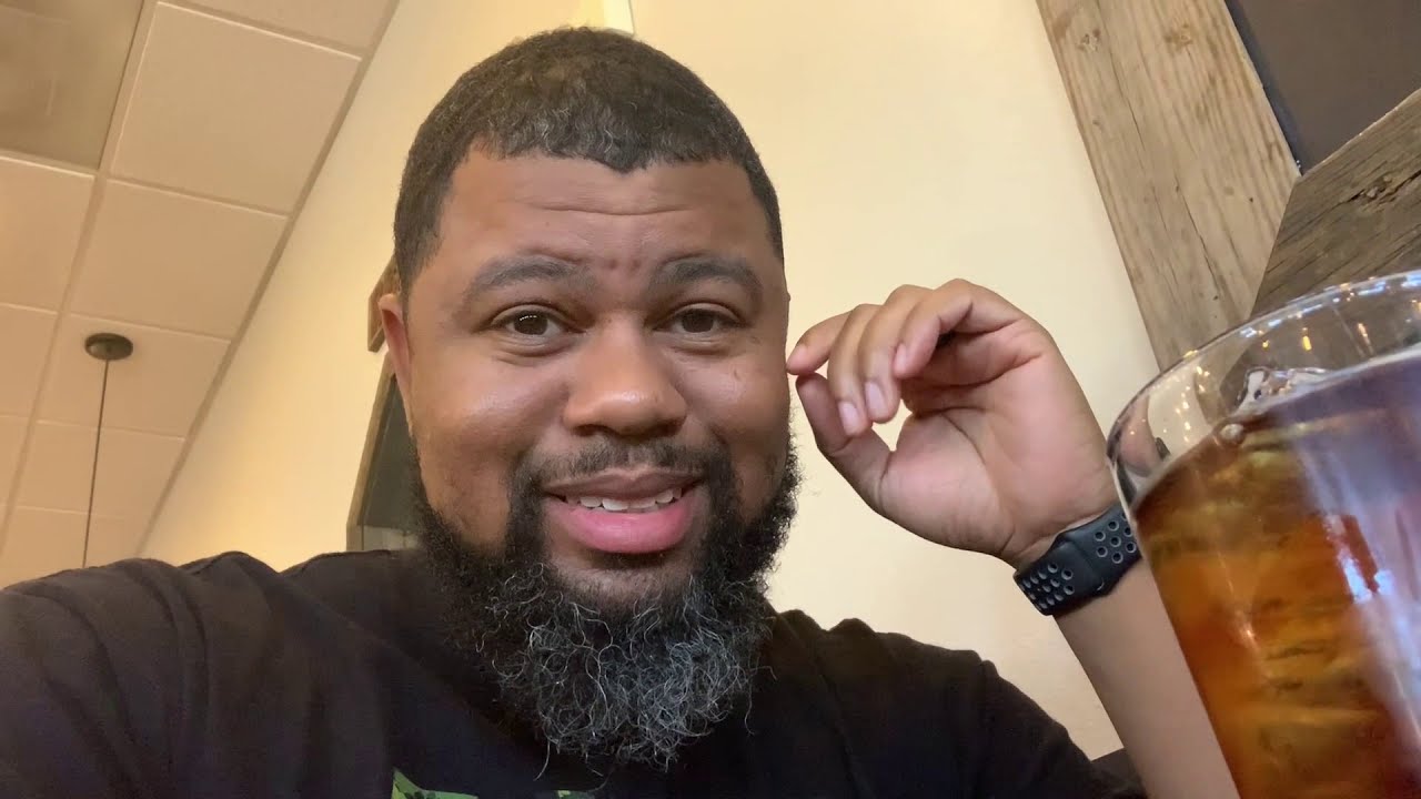 FIRST TIME AT FIRSTWATCH!!!!!! - YouTube