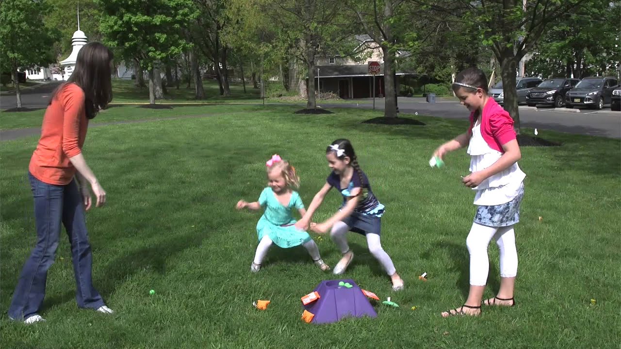POOF Pop Fly Outdoor Game 35500TL - YouTube