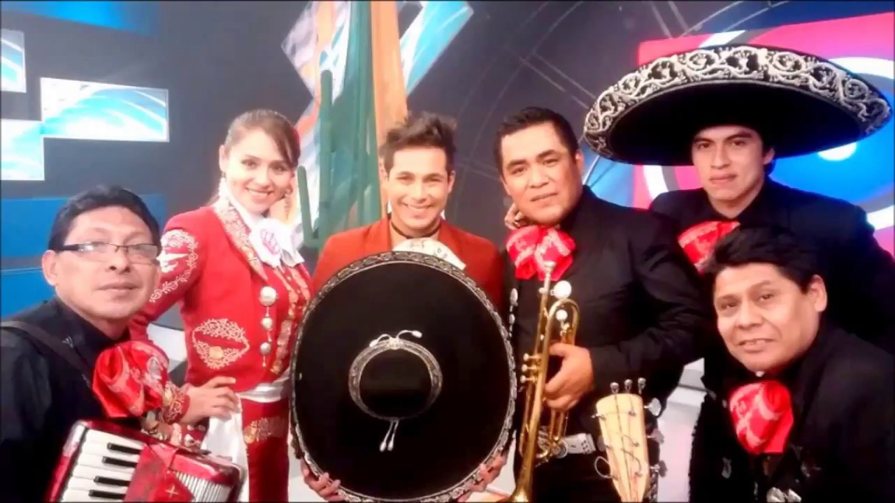Mariachi Yo Soy Lucero Bienvenida la tarde - Joyce Valladares - YouTube