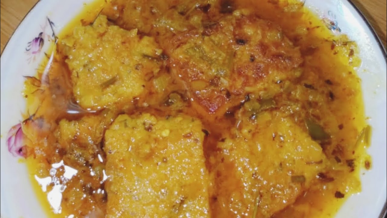 BESAN KI KHANDOIYAN HOMEMADE RECIPE BY MALAIKA COOKING CHANNEL. - YouTube