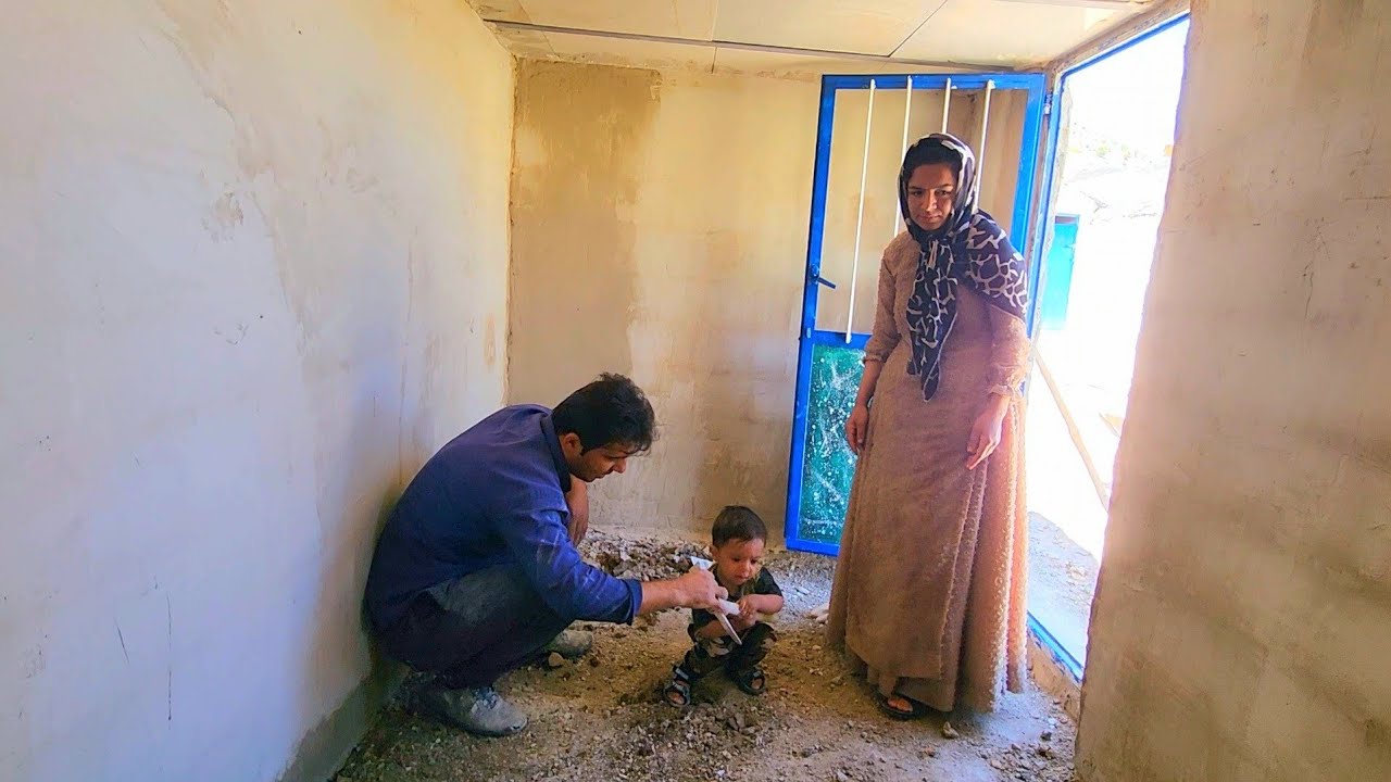 Building Foundations: Muhammad's Warehouse Journey and Razia's Flavors ...