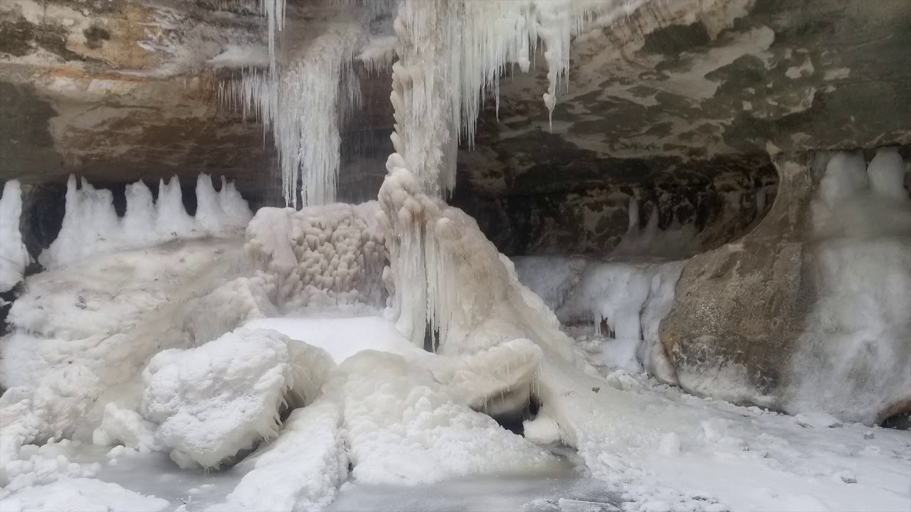 Starved Rock State Park Winter Hike 2 - YouTube