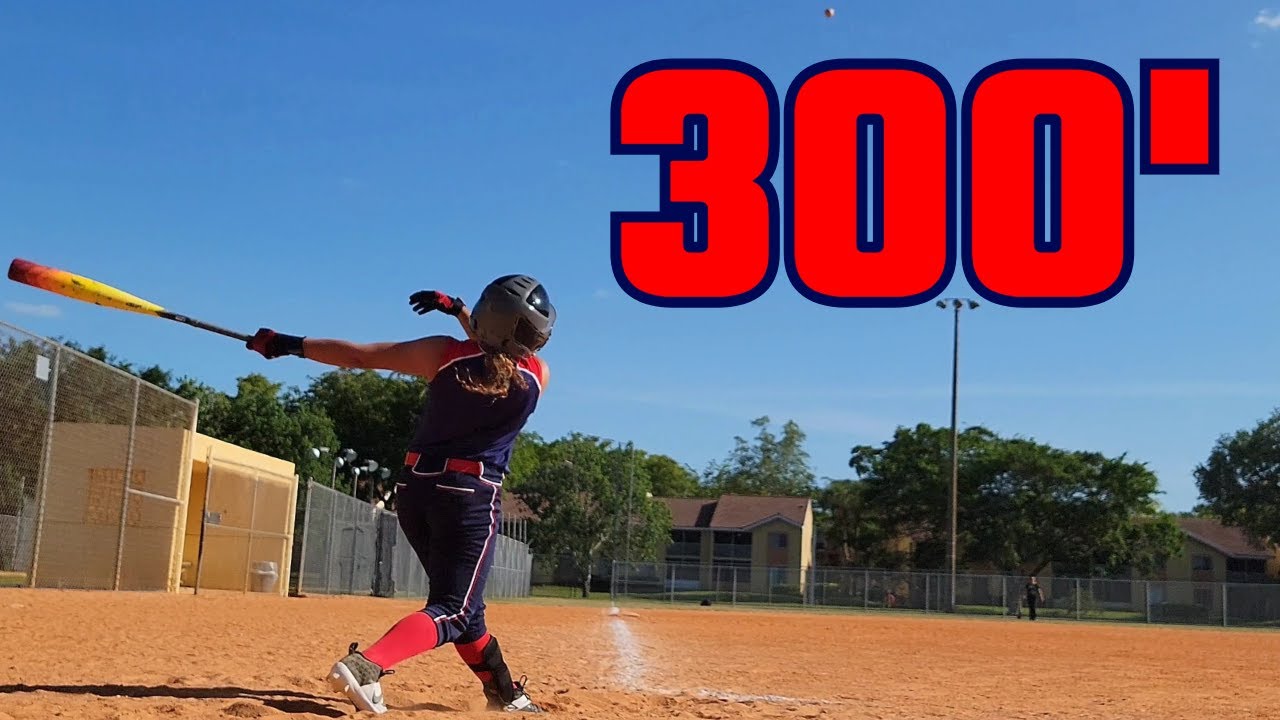 Elementary School Softball Girl Crushes Baseball Home Run Over 300 ...