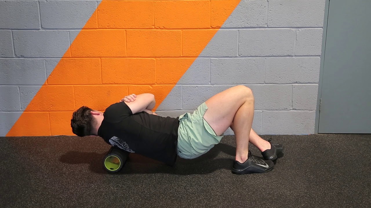 How To Do Rhomboids SMR | Self-Myofascial Release - YouTube