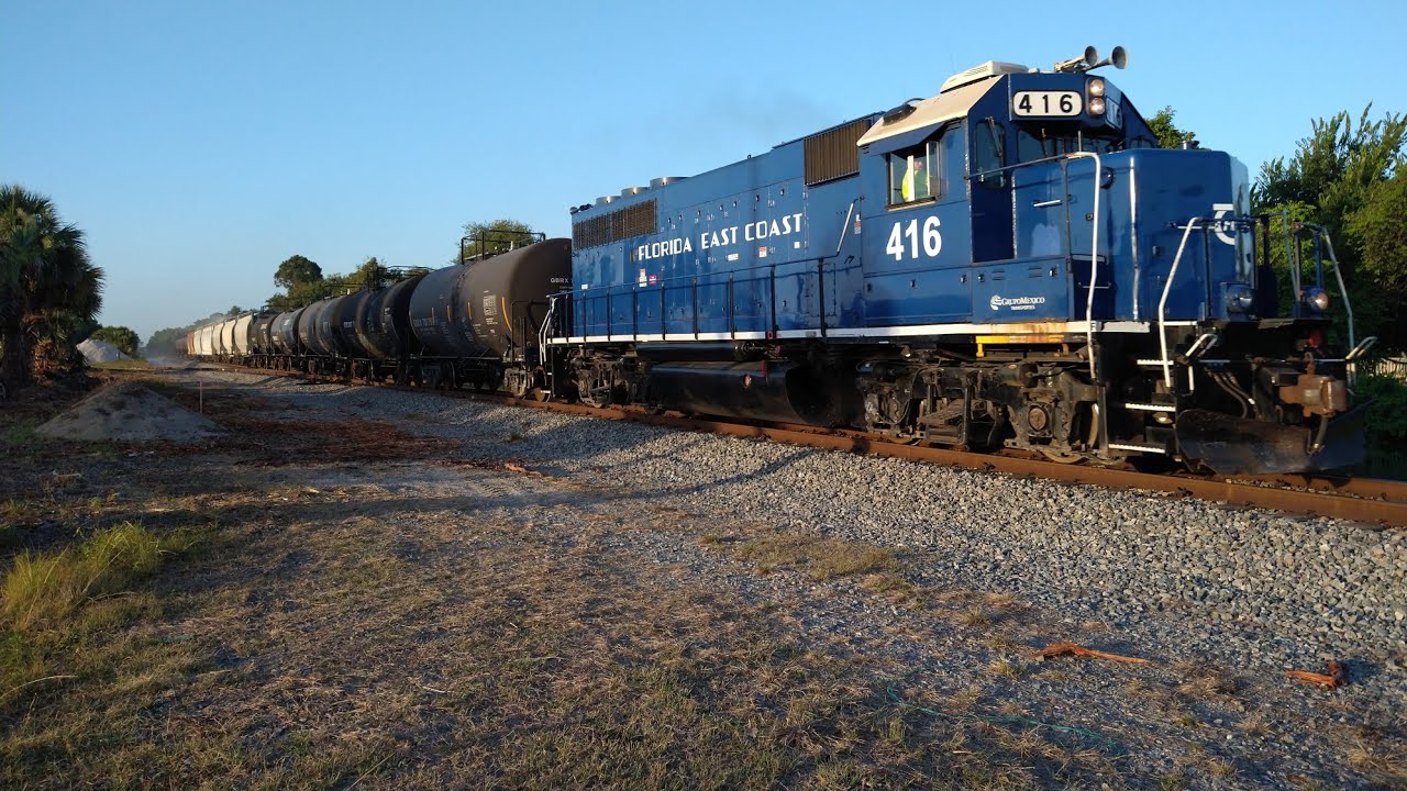 FEC engine 416 GP40-2 @ Canaveral Groves Blvd, Cocoa - YouTube