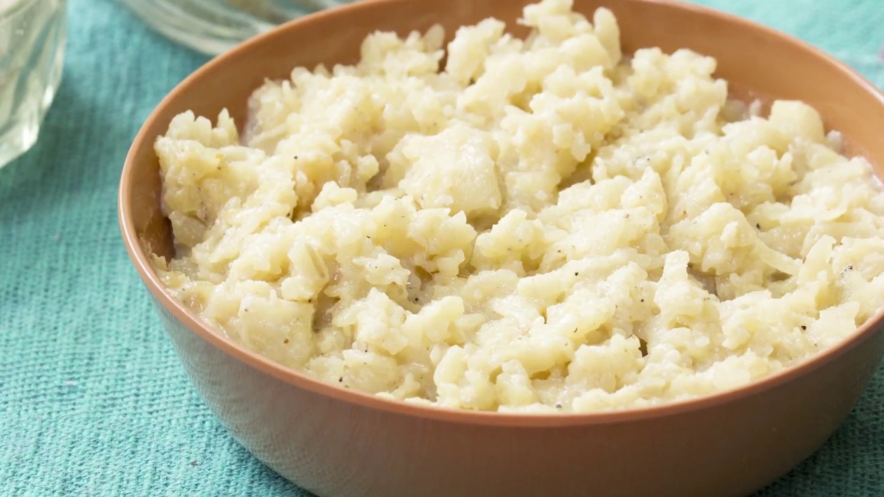 Goan Sweet Poha(स्‍वीट पोहा)/ How to make Goan Sweet Poha - YouTube
