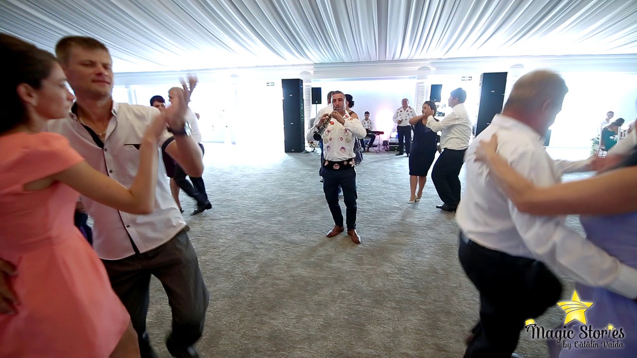 Roate2017 (Sapte pasi)-Calin Borse (Formatia Argus )Live - YouTube