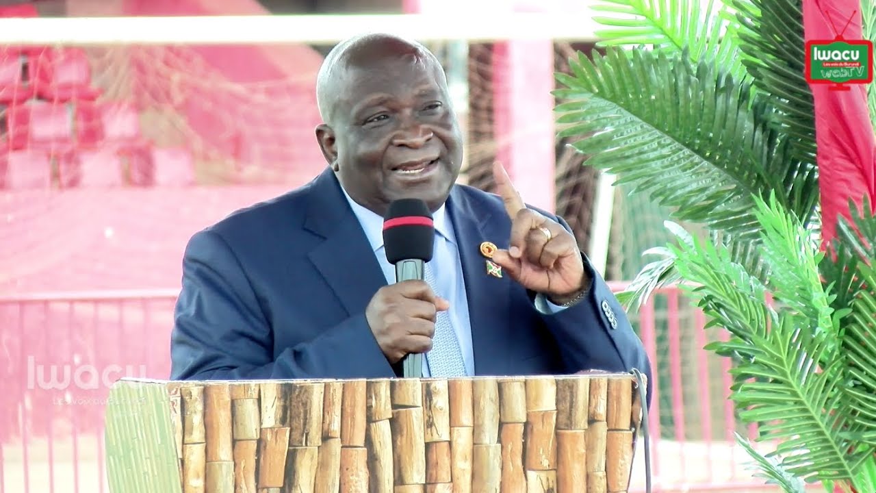 Fait du jour:Domitien Ndayizeye,ancien chef de l’Etat,supplie les ...