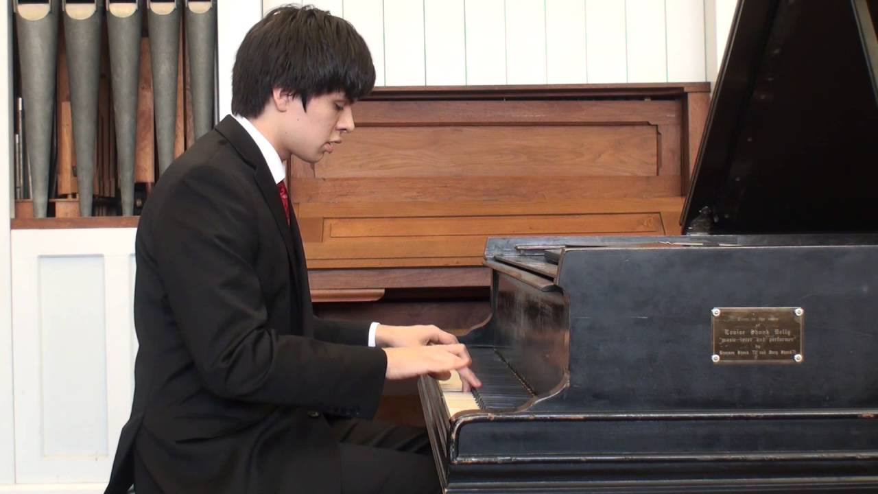 Andrew Lefoley, Sonata in G Major, K. 348, by Domenico Scarlatti - YouTube