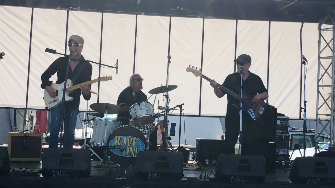 Rave On! Band - Rave On - YouTube