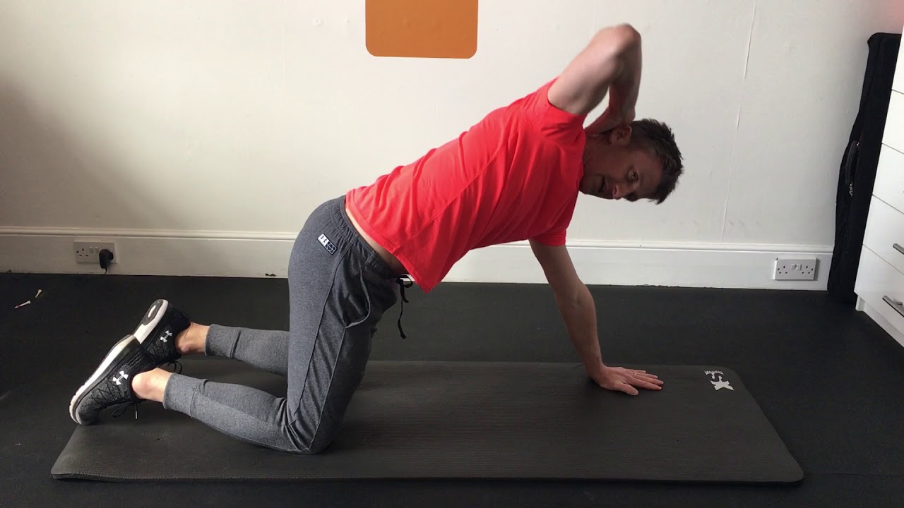Thoracic rotation 4 point kneeling 1 - YouTube