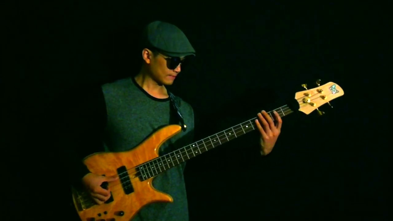 Sir Duke - Stevie Wonder [Solo Bass Arrangement] - YouTube