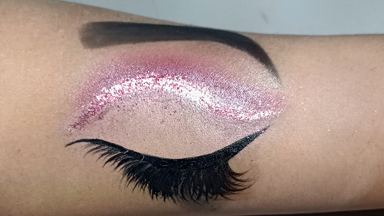 eyeshadow practice on hand | eyeshadow tutorial | eyeshadow makeup ...