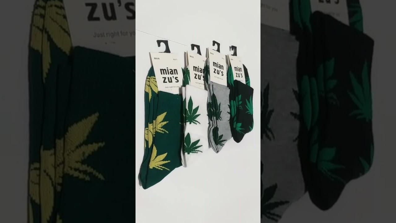 KAOS KAKI RASTA MOTIF DAUN GANJA - YouTube
