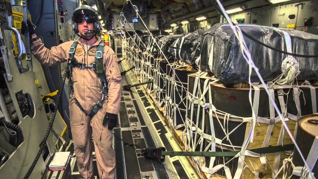 C-17 Airdrop Multimedia - YouTube