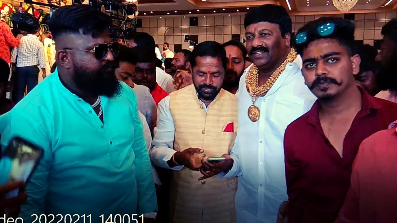 Gold Man Darga Chinna Pailwan | Sainikpuri Yusuf Bhai | Durgam Shravan ...