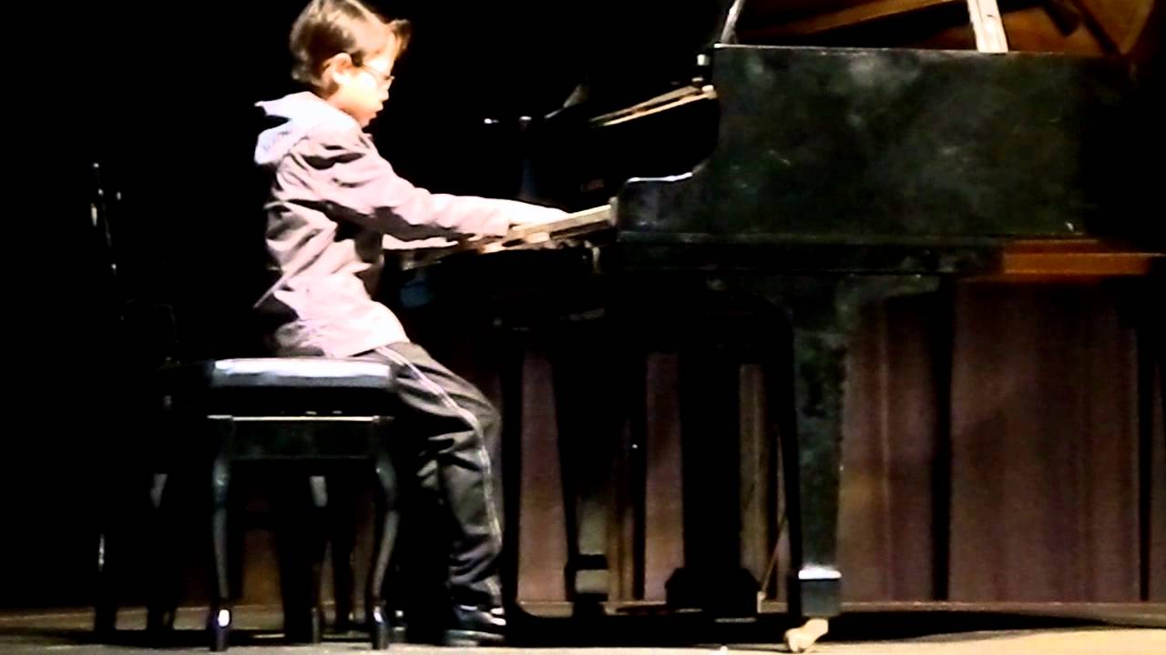 Laid Back Blues Piano - YouTube